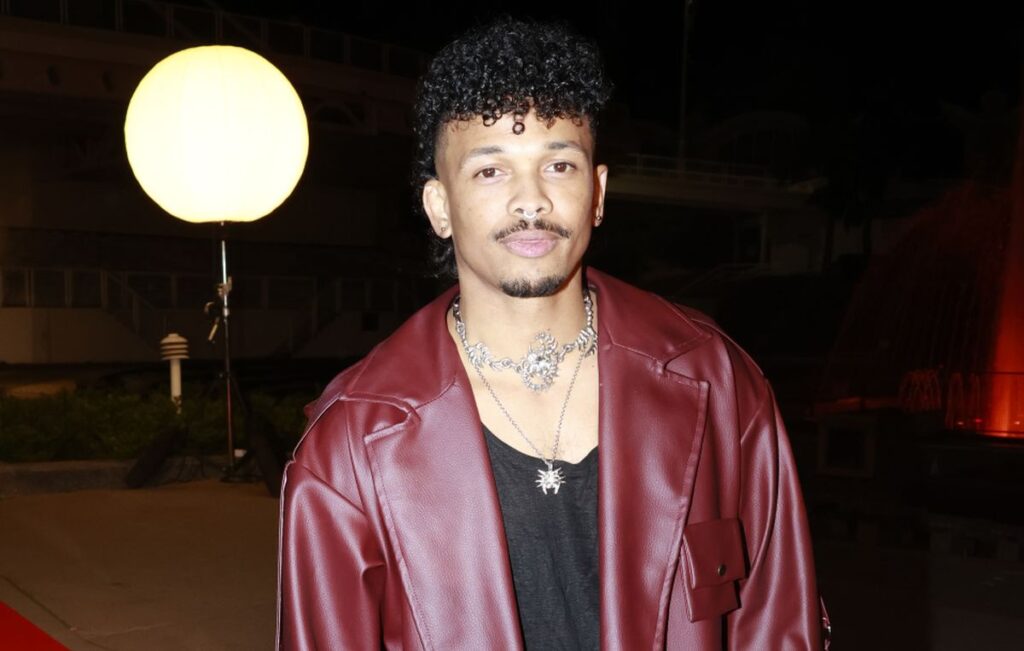 Dokument: Ben Cristovao zachraňuje slony v Africe